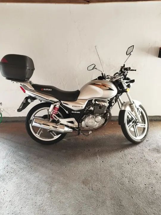 Motos SUZUKI GSR no Brasil