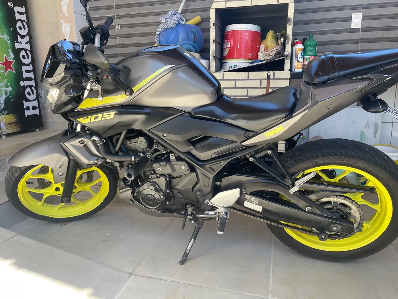 Motos YAMAHA MT-03 no Brasil