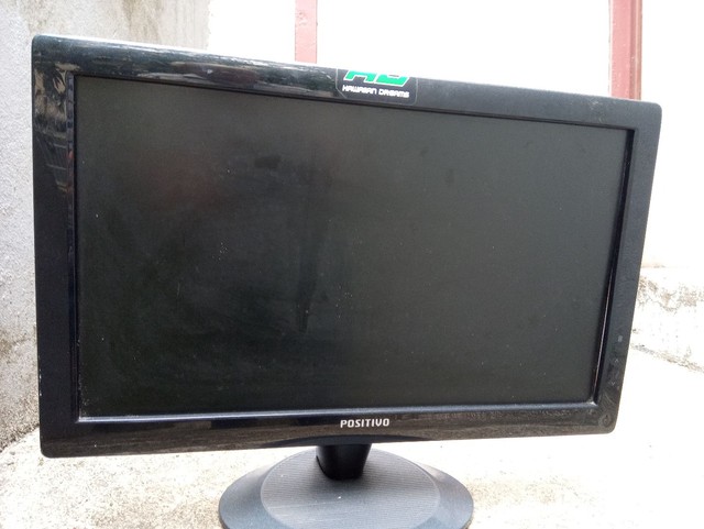 Monitor positivo lcd 18 | +71 anúncios na OLX Brasil