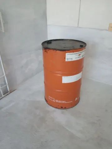 "tonel metalico" no Brasil