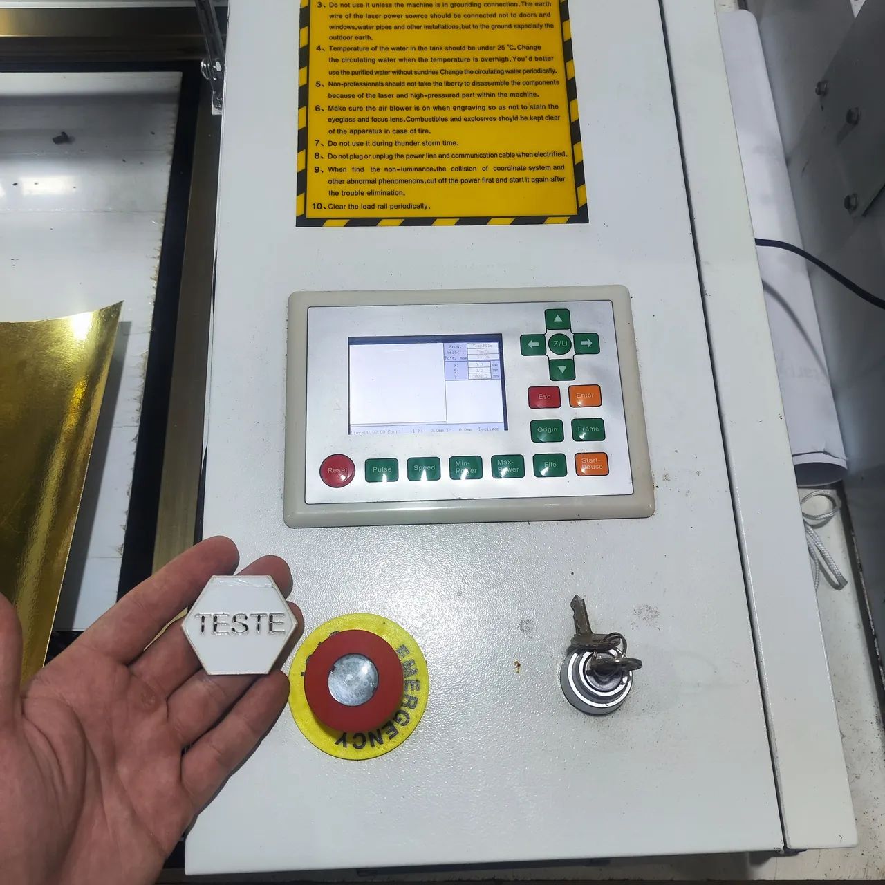 Router CNC laser 40x40 - Máquinas para produção industrial - Campina ...