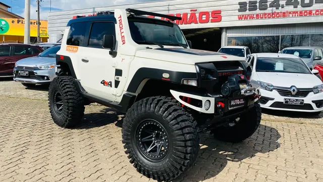 TROLLER T-4 2018 Usados e Novos no RS