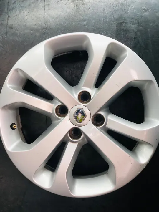 "roda sandero stepway" - Peças para carros, vans e utilitários no Brasil