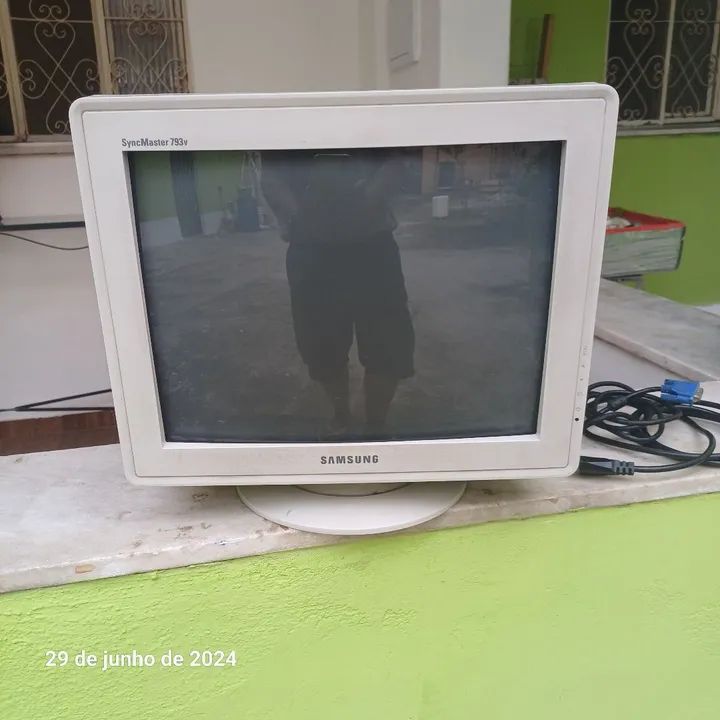 "monitor samsung tubo" no Brasil