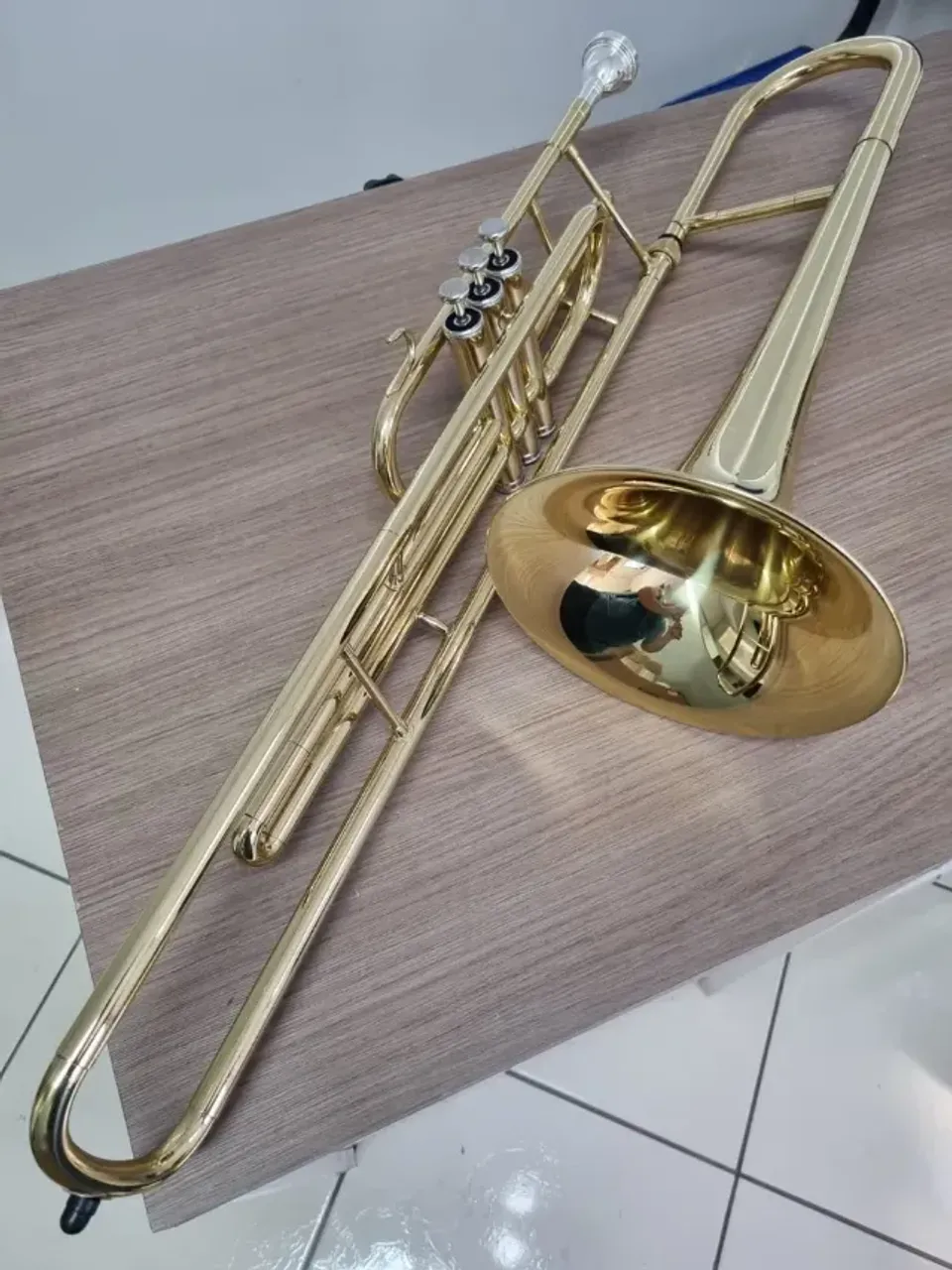 "trombone trombone" - Instrumentos musicais no Brasil