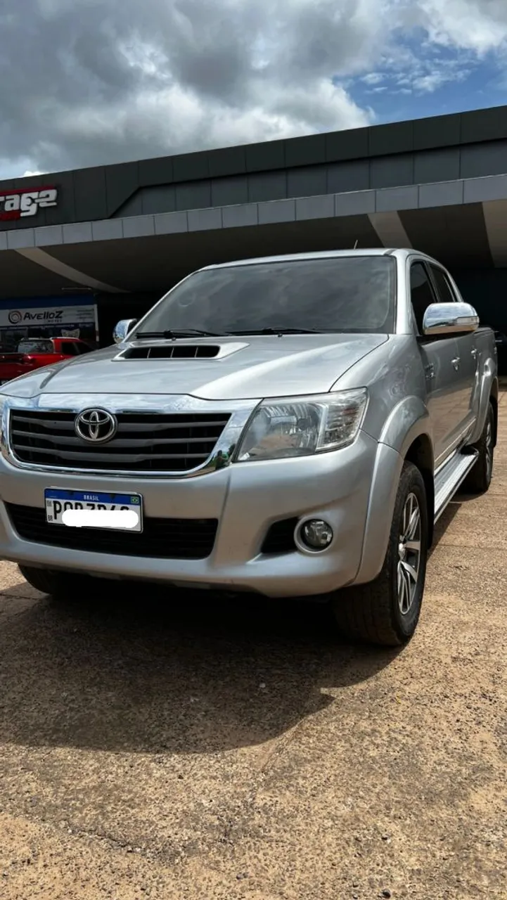 "hilux 2015" - Carros Usados e Novos à venda