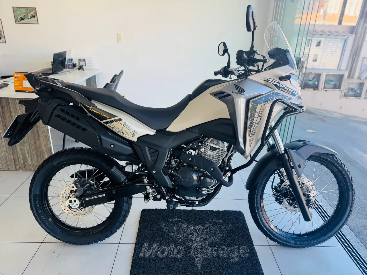 Motos HONDA SAHARA no Brasil