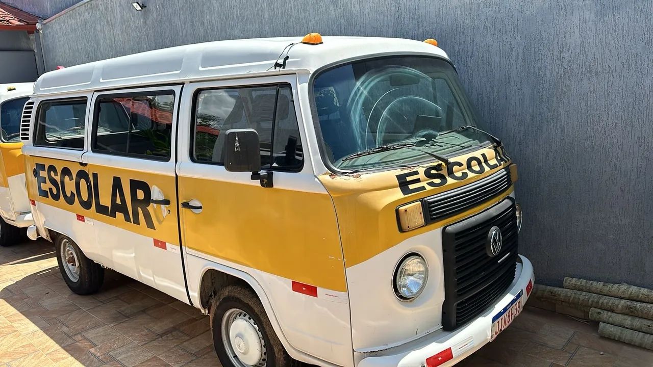Micro ônibus escolar Volkswagen Kombi - Ônibus - Niquelândia 1370873629 ...