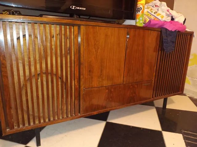 "movel toca discos" no Brasil