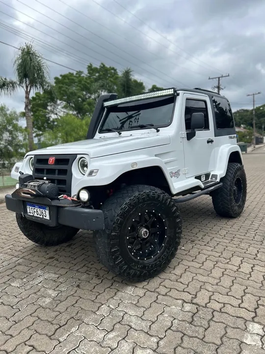 pick-ups TROLLER Usados e Novos