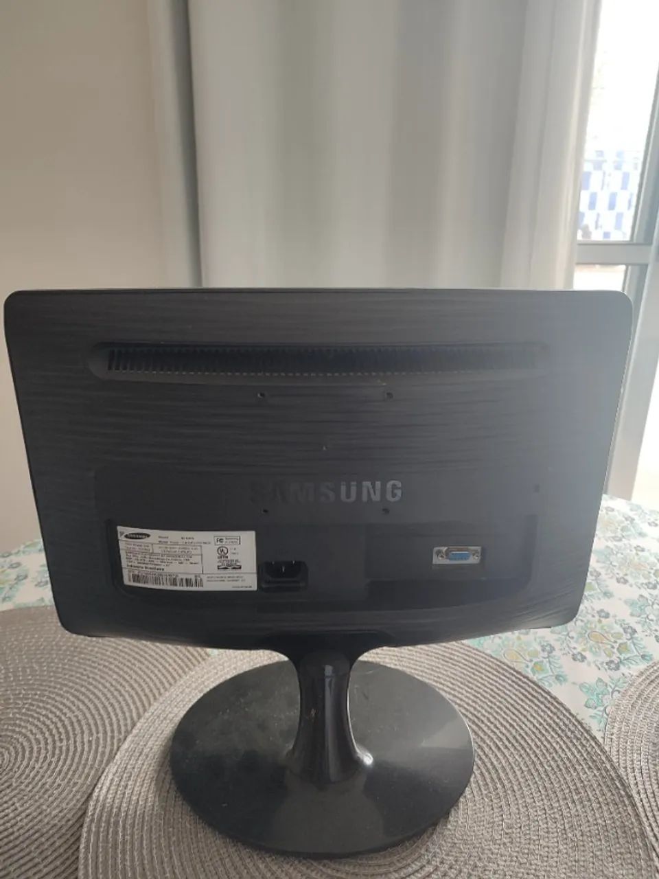 ? Monitor Samsung B1630N ? 15,6" | Ótima qualidade de imagem ...