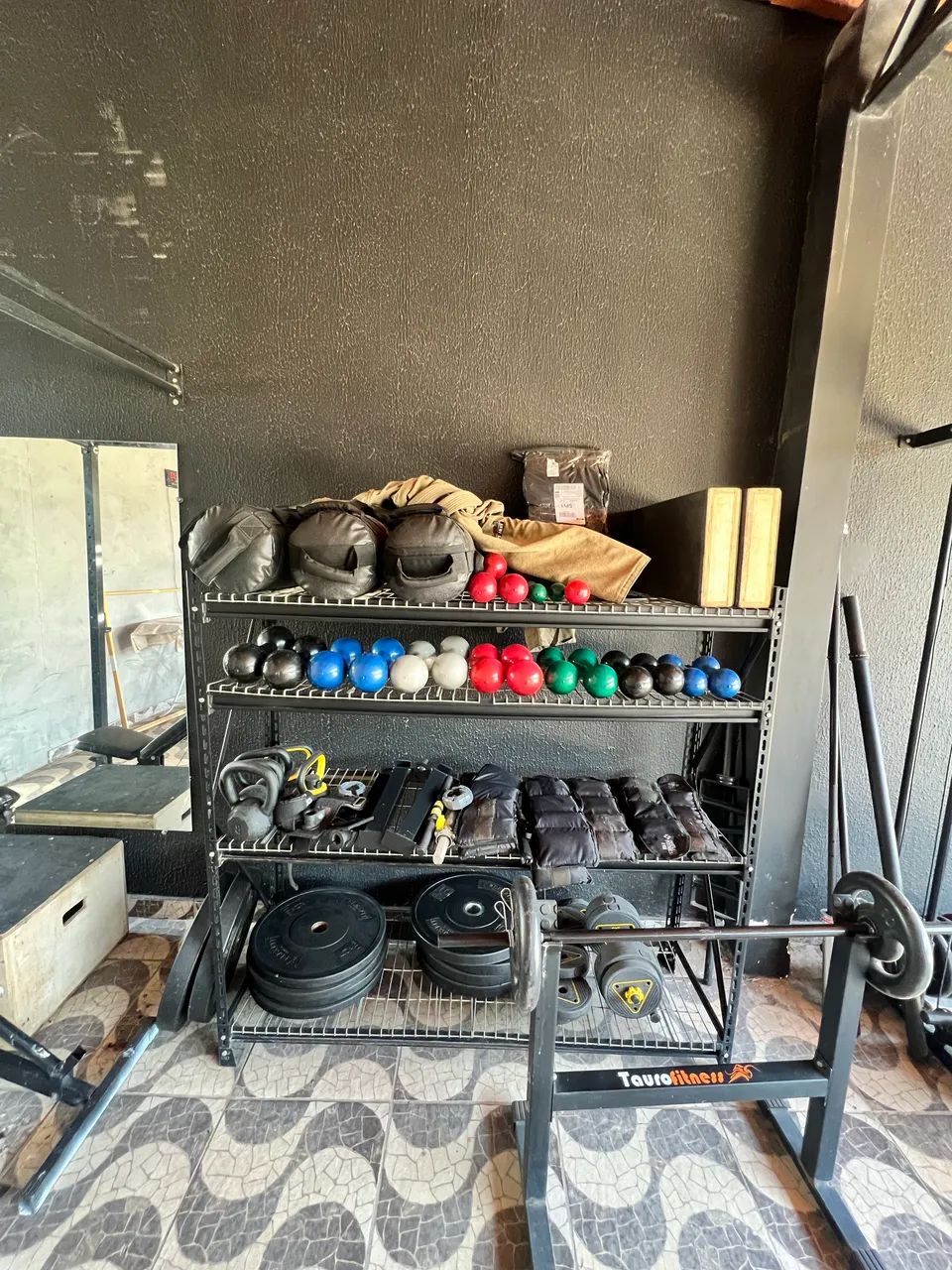 ACADEMIA PARA RESIDÊNCIA COMPLETA - Academia e Exercícios - Centro ...