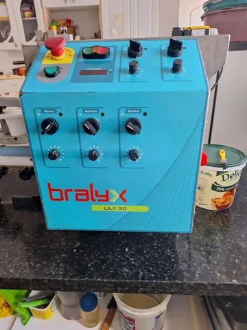 "maquinas de salgados bralyx" no Brasil