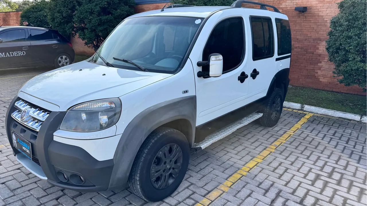 "carros com 6 lugares" - Carros Usados e Novos à venda