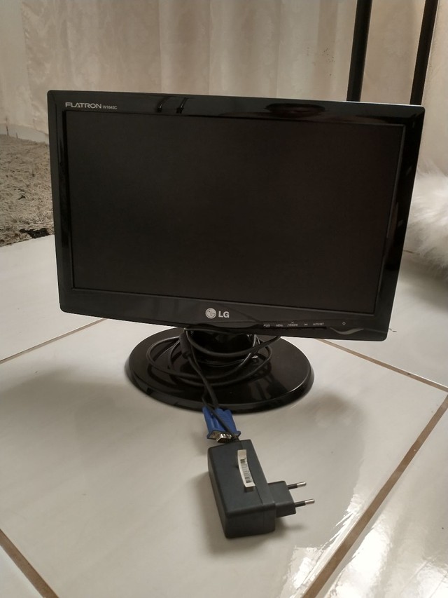 Monitor lg 16 polegadas | +702 anúncios na OLX Brasil