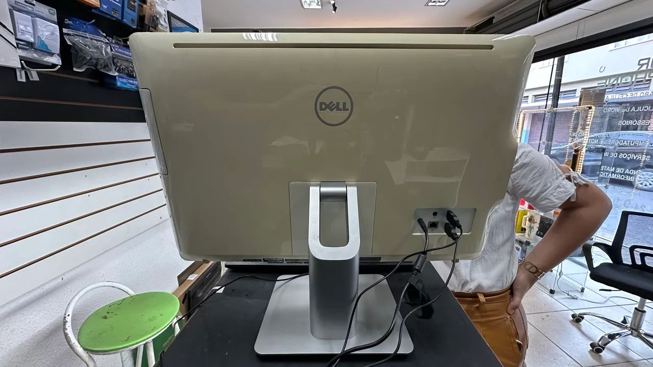 Pc computador Dell All-in-one - Computadores e Desktops - Paty do ...