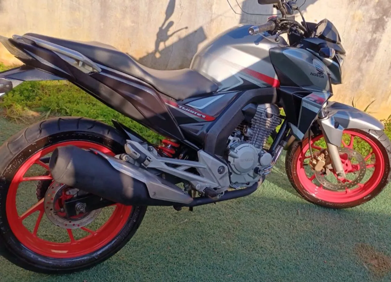 Motos HONDA CB 2018 no Brasil