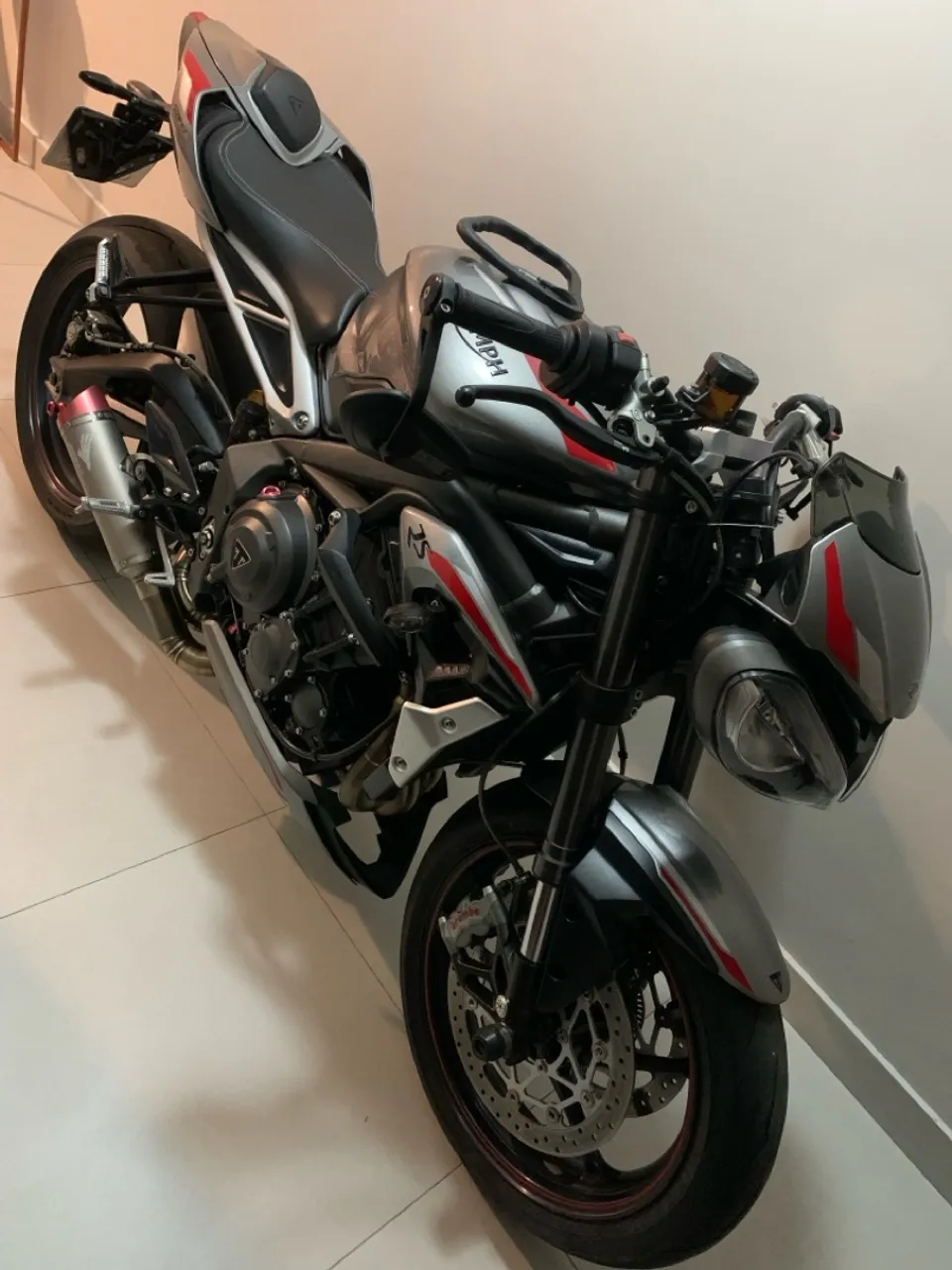 Motos Triumph Street Triple 765 RS no Brasil