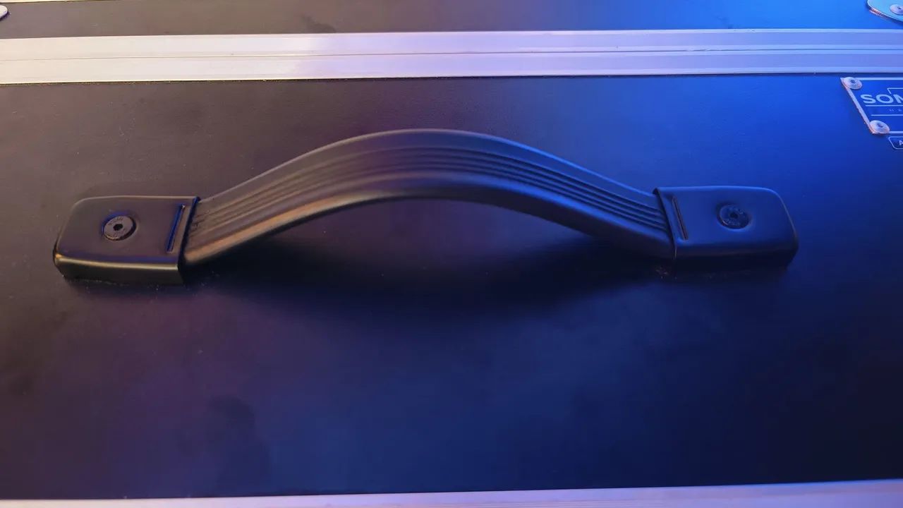 Hard Case Rack Ideal para usar em Mesa Digital, UI24, Axios 24, XR16 ...