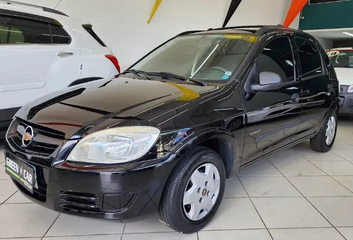 "celta preto" - Carros Usados e Novos à venda