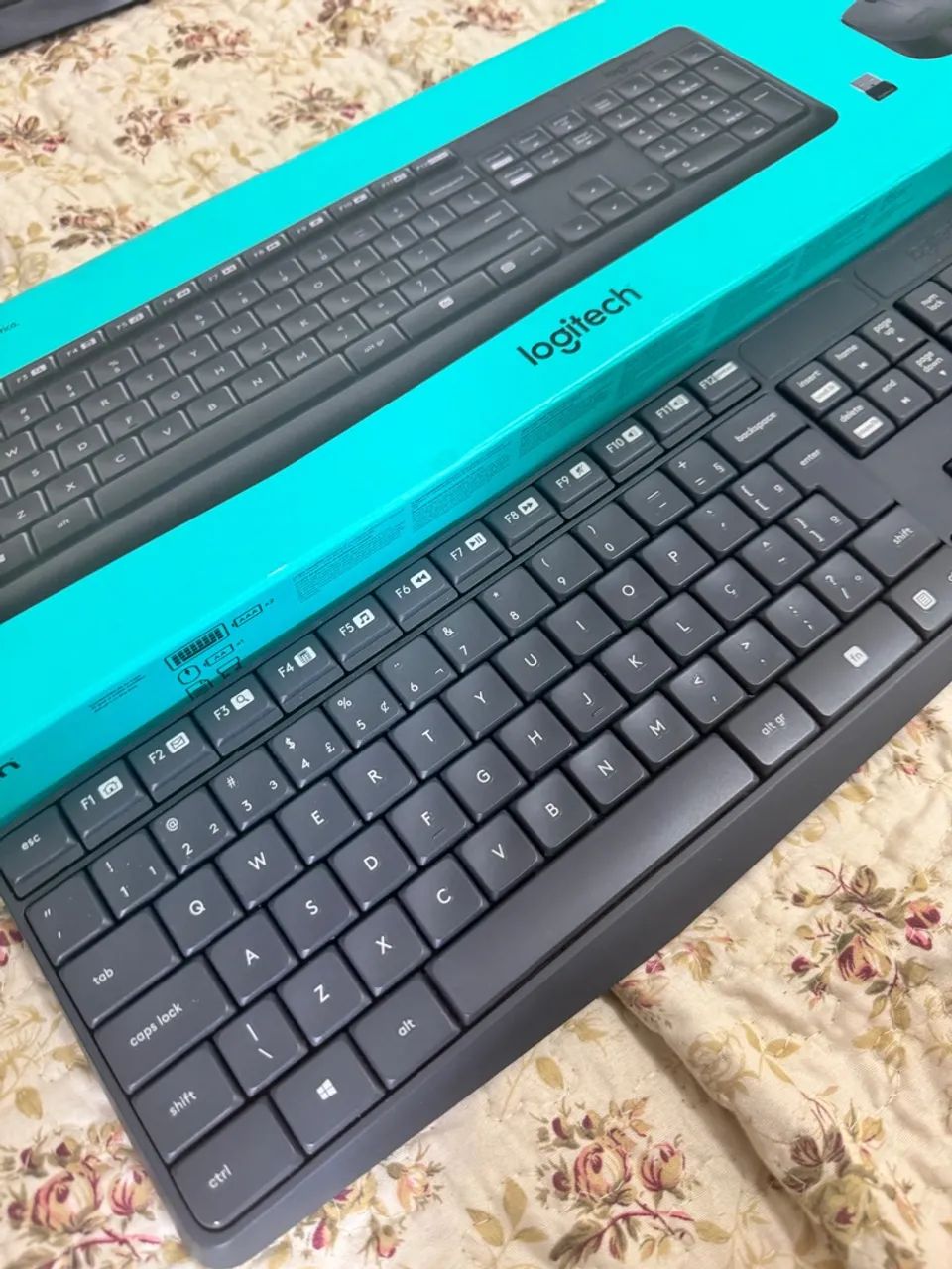 Kit Mouse e Teclado Logitech MK 235 Sem Fio - Periféricos e Acessórios ...