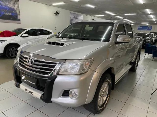 TOYOTA HILUX 2012 Usados e Novos