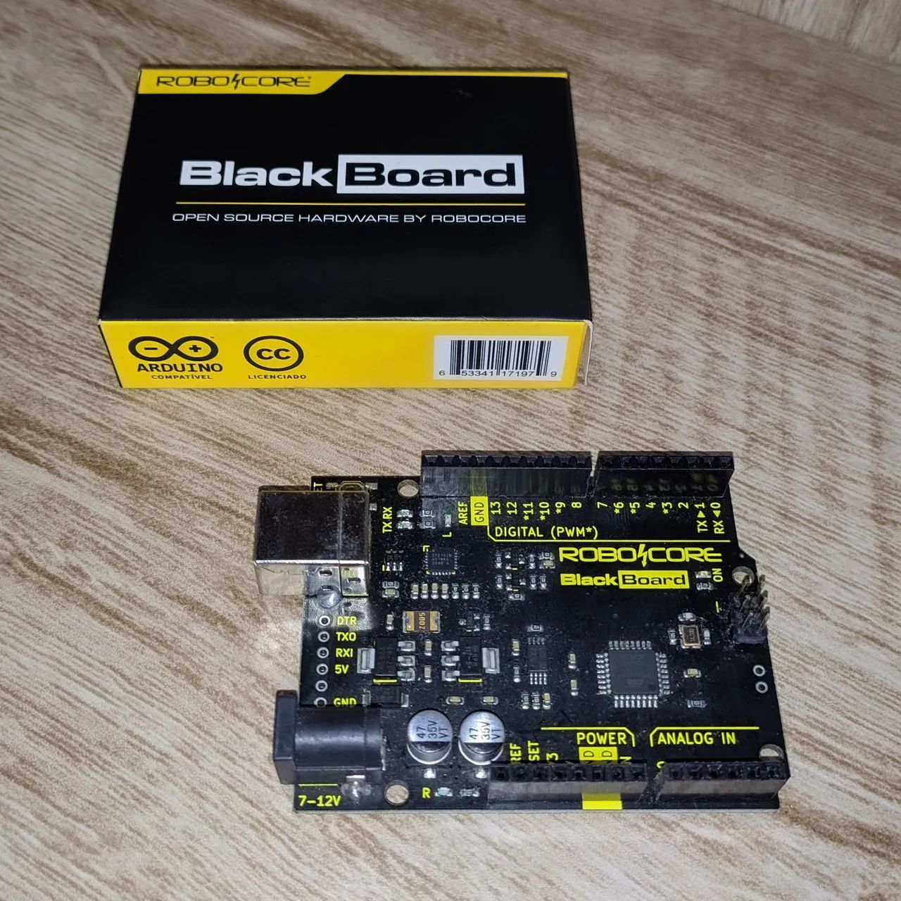 Arduino BlackBoard UNO R3 - Placa de Desenvolvimento Robusta e Versátil ...
