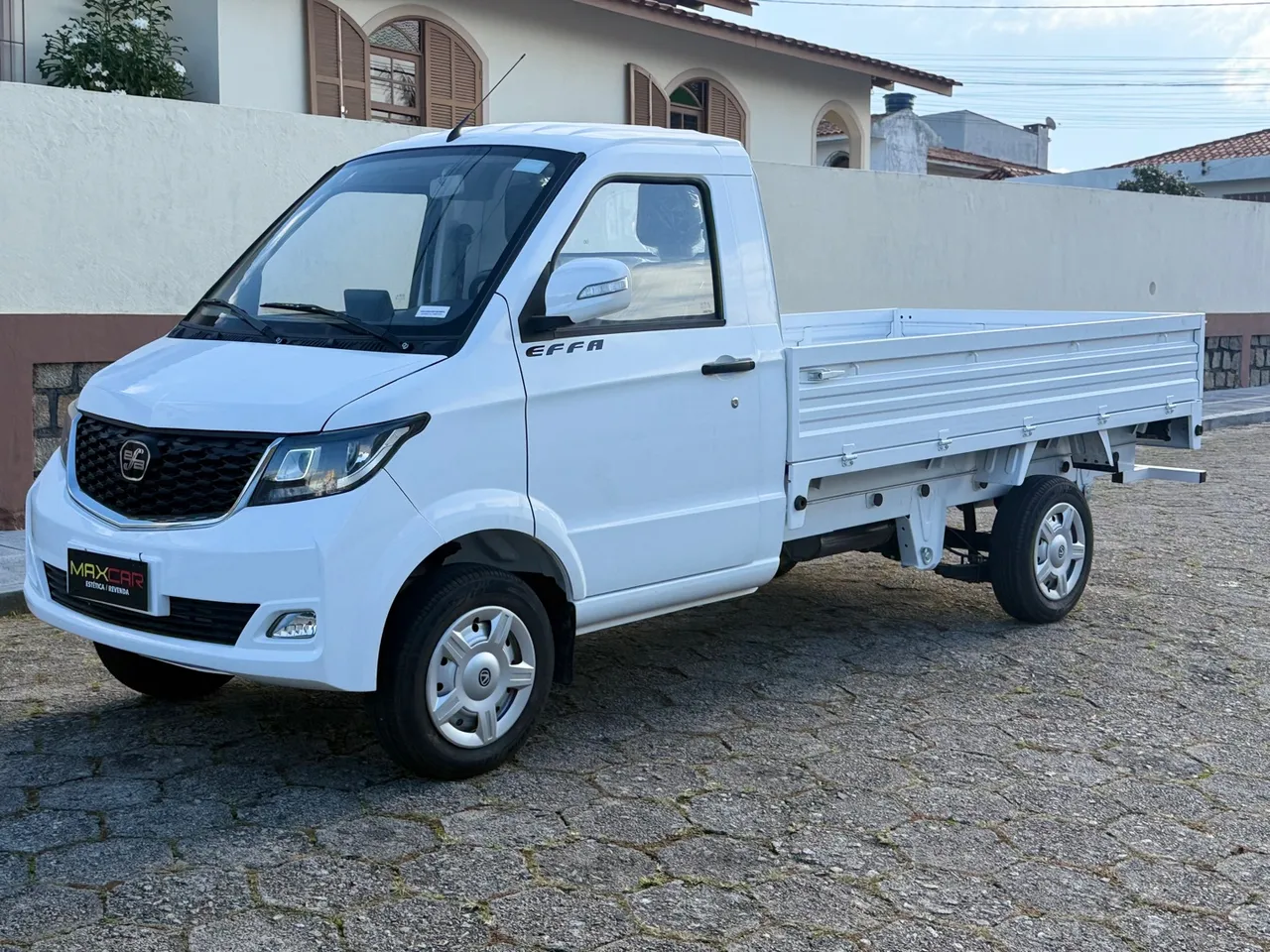 EFFA Usados e Novos