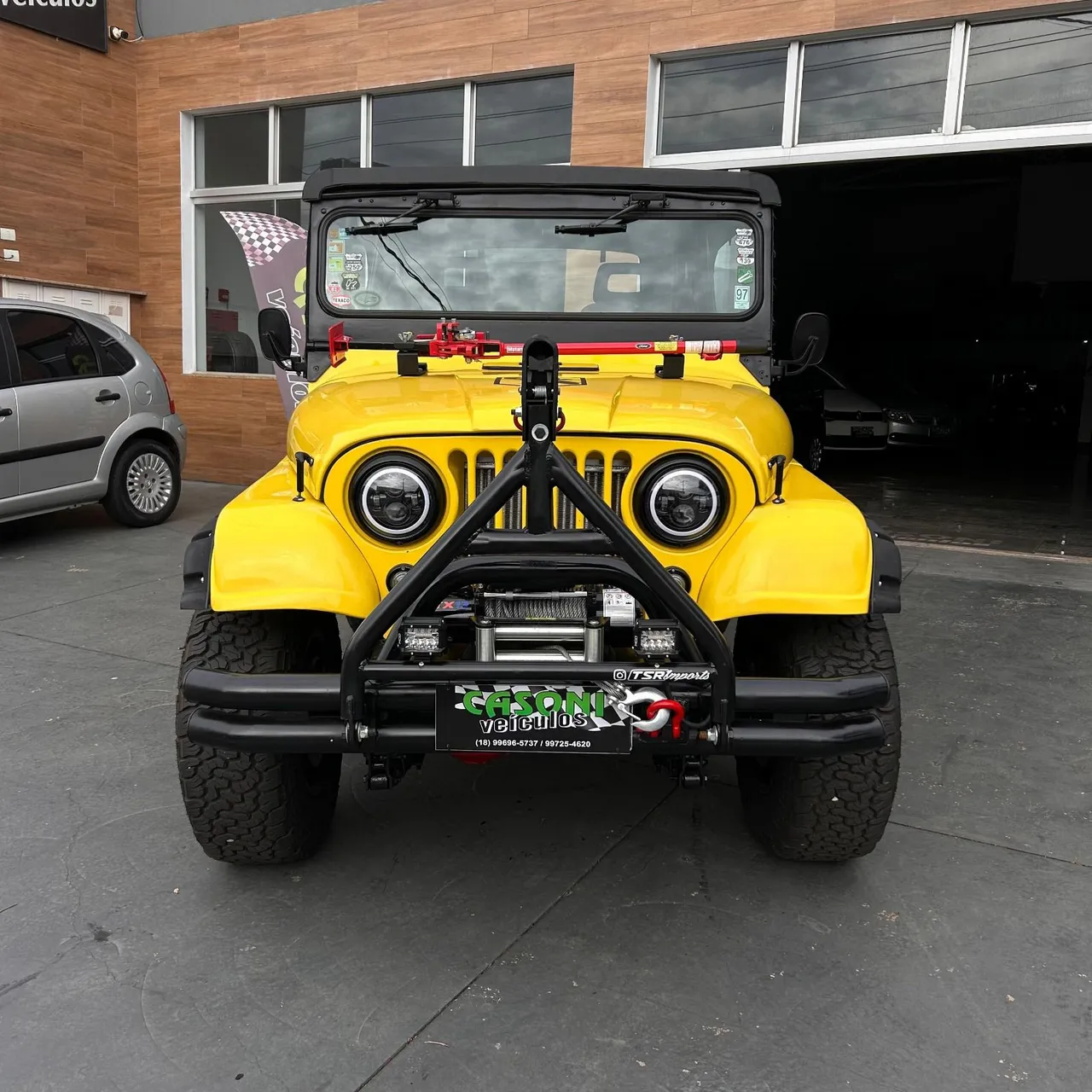 "carros jipes" no Brasil