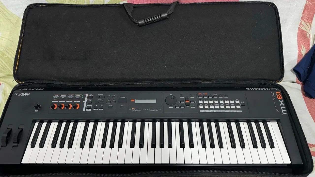 "yamaha mx61" no Brasil