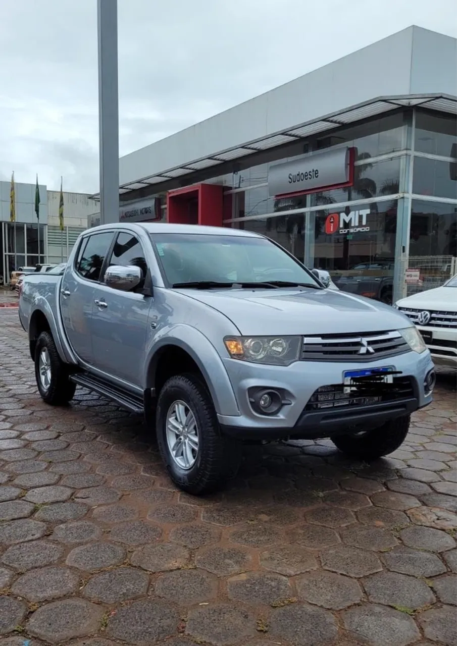 MITSUBISHI L200 2016 Usados e Novos