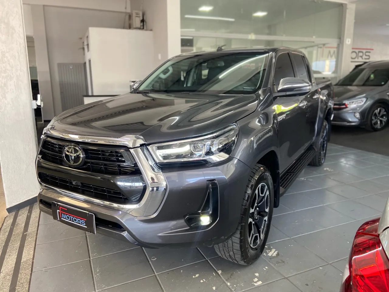 TOYOTA HILUX CD SRX 4X4 2.8 TDI 16V DIESEL AUT. Usados e Novos