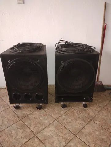 "caixas de 18 polegadas" no Brasil