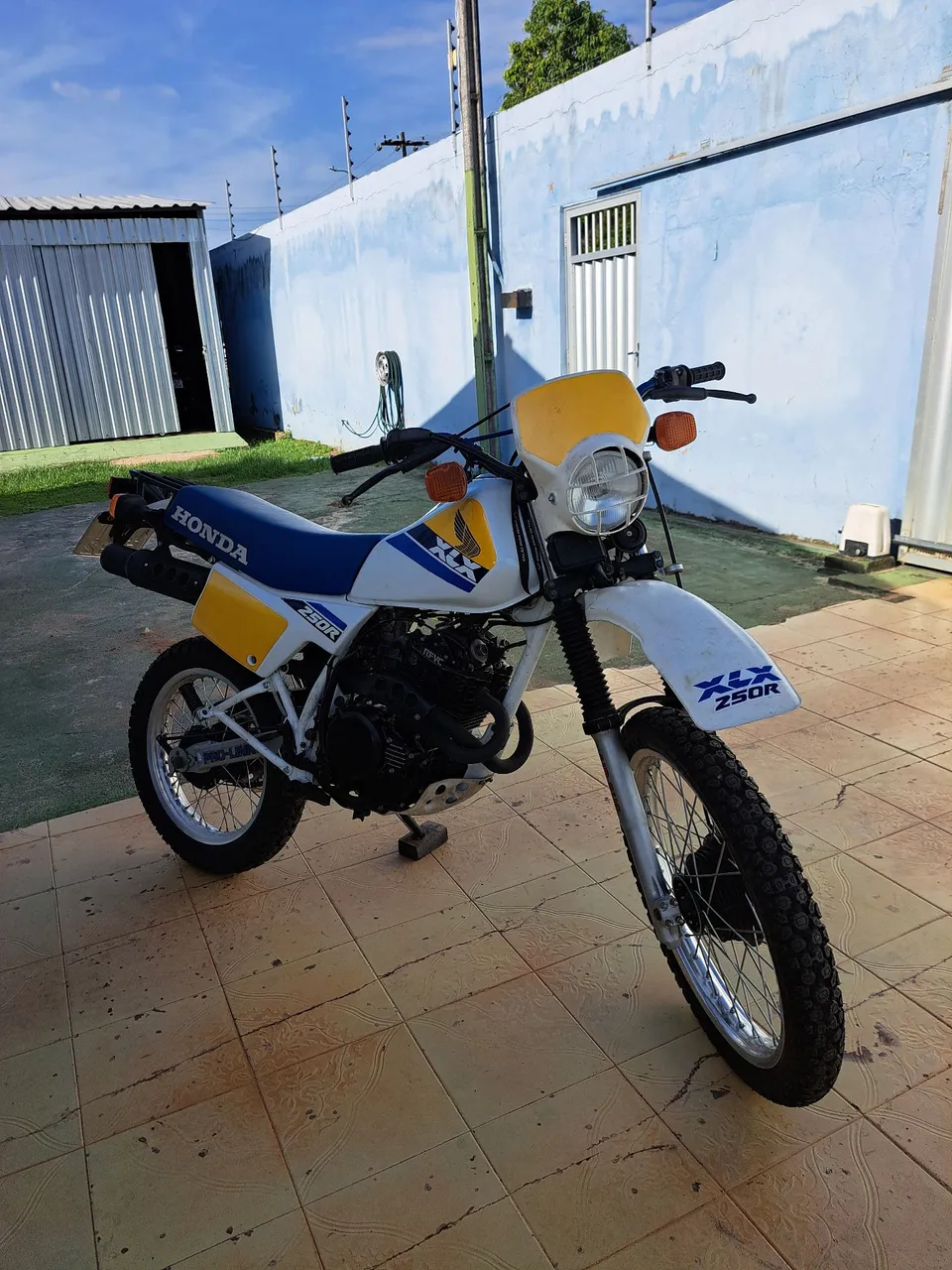 Motos HONDA XLX no Brasil
