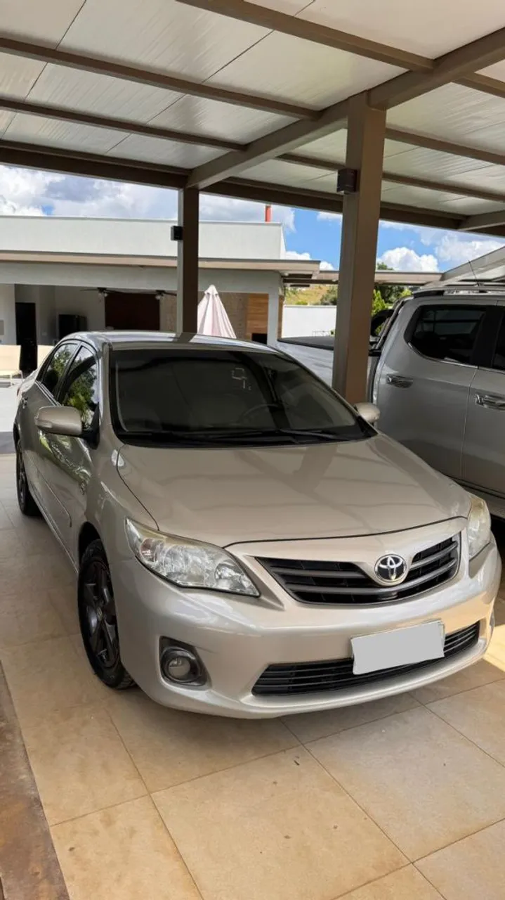 TOYOTA COROLLA 2014 Usados e Novos