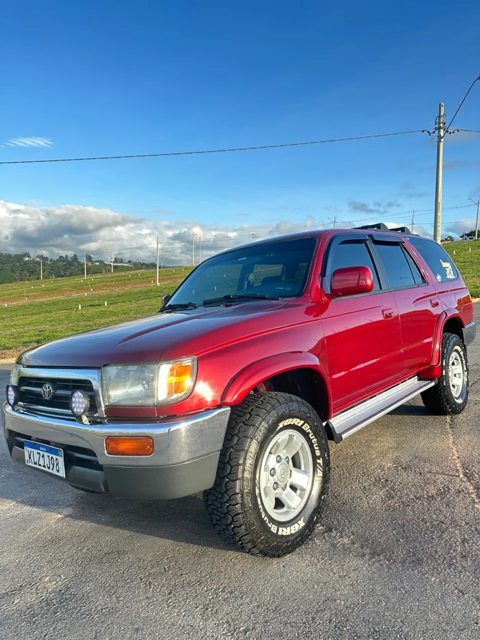 TOYOTA HILUX SW4 4X4 3.0 8V TB DIESEL Usados e Novos