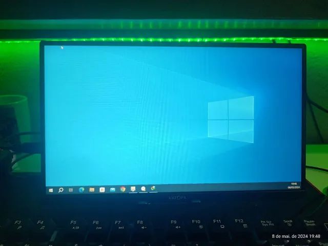 "tela de 14 polegadas" no Brasil