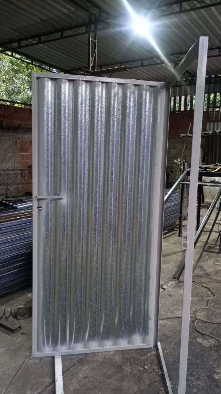 Portoes de lambrir em aço galvanizado - Portas e Janelas - Realengo ...
