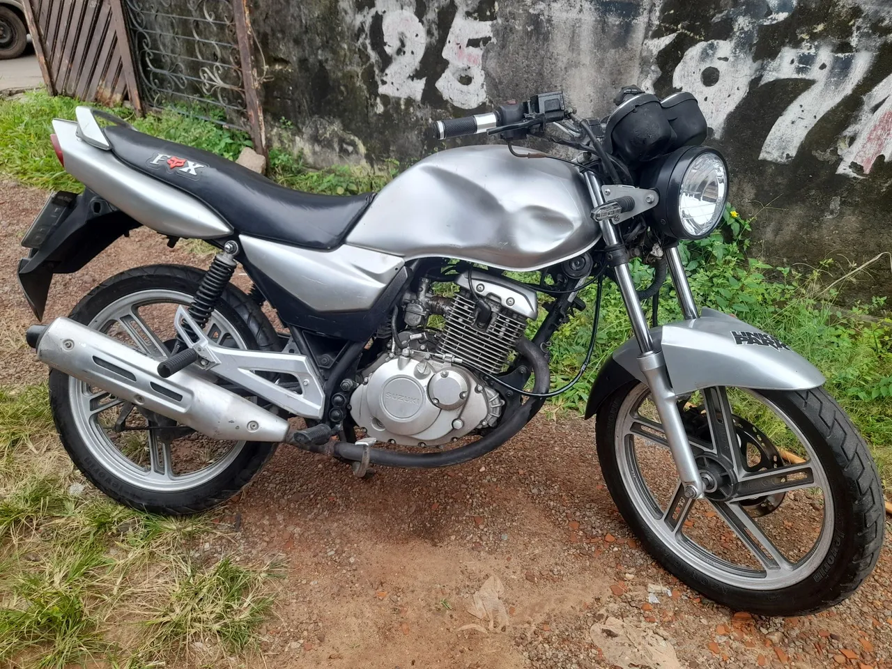 Motos SUZUKI GSR no Brasil