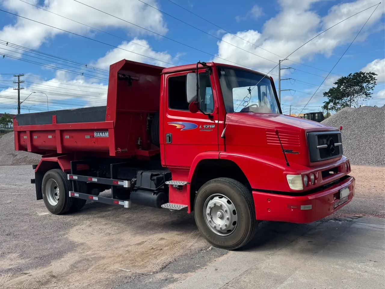 "caminhoes cacamba" - Caminhões no Brasil