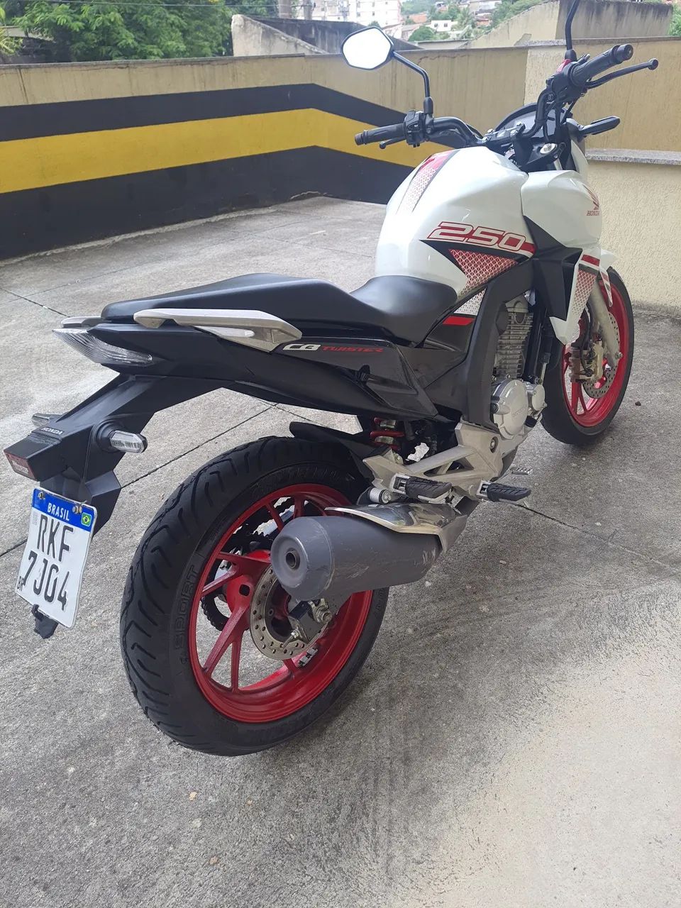 Honda Twister/flexone 250cc 2022 - 1469409229 | OLX