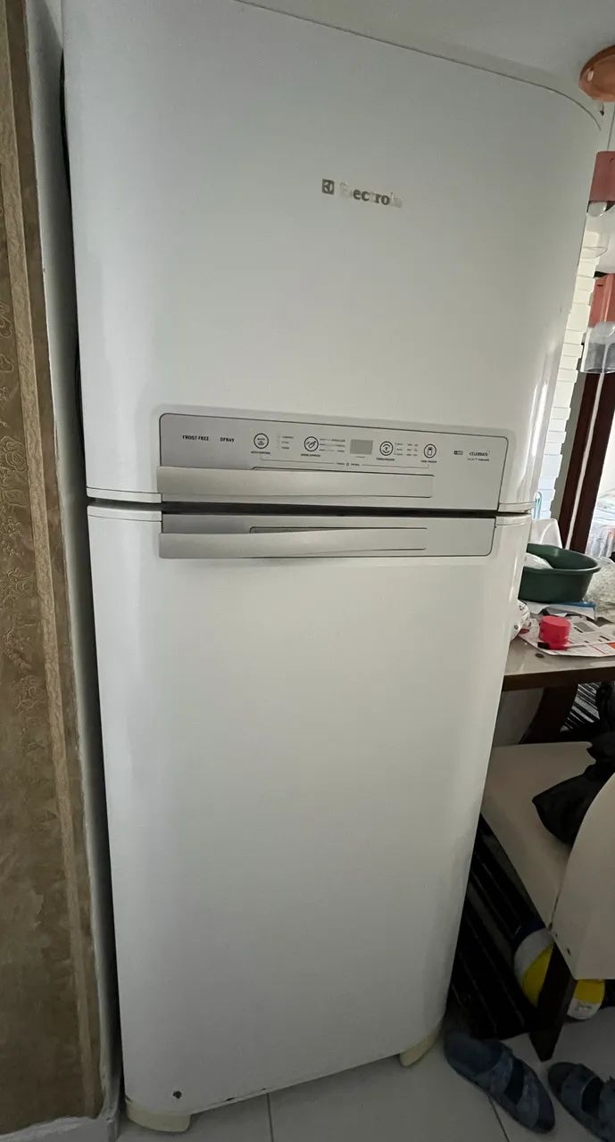 Refrigerador Duplex 402 L Frost Free Electrolux Dfn49 - Geladeiras e ...