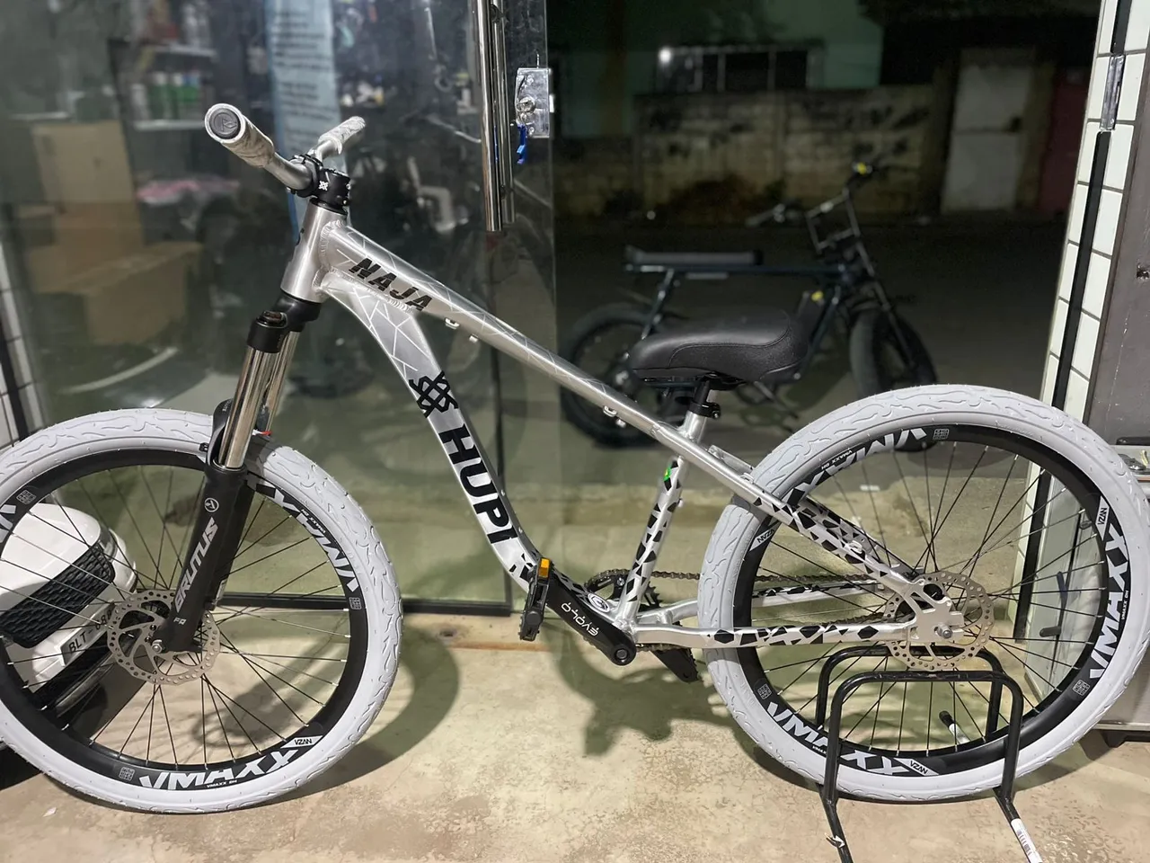 "bike hupi naja" - Ciclismo no Brasil