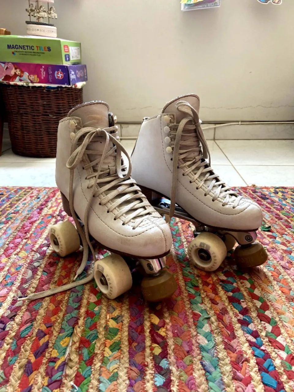 PATINS SQUAD marca RYE 4 rodas, tamanho 36 - Esportes Sobre Rodas ...
