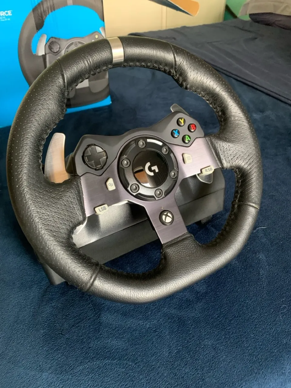"volantes logitech" no Brasil