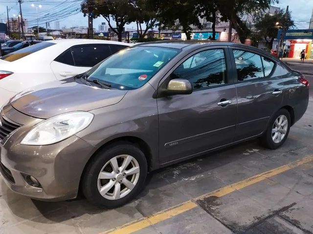 NISSAN VERSA 2013 Usados e Novos