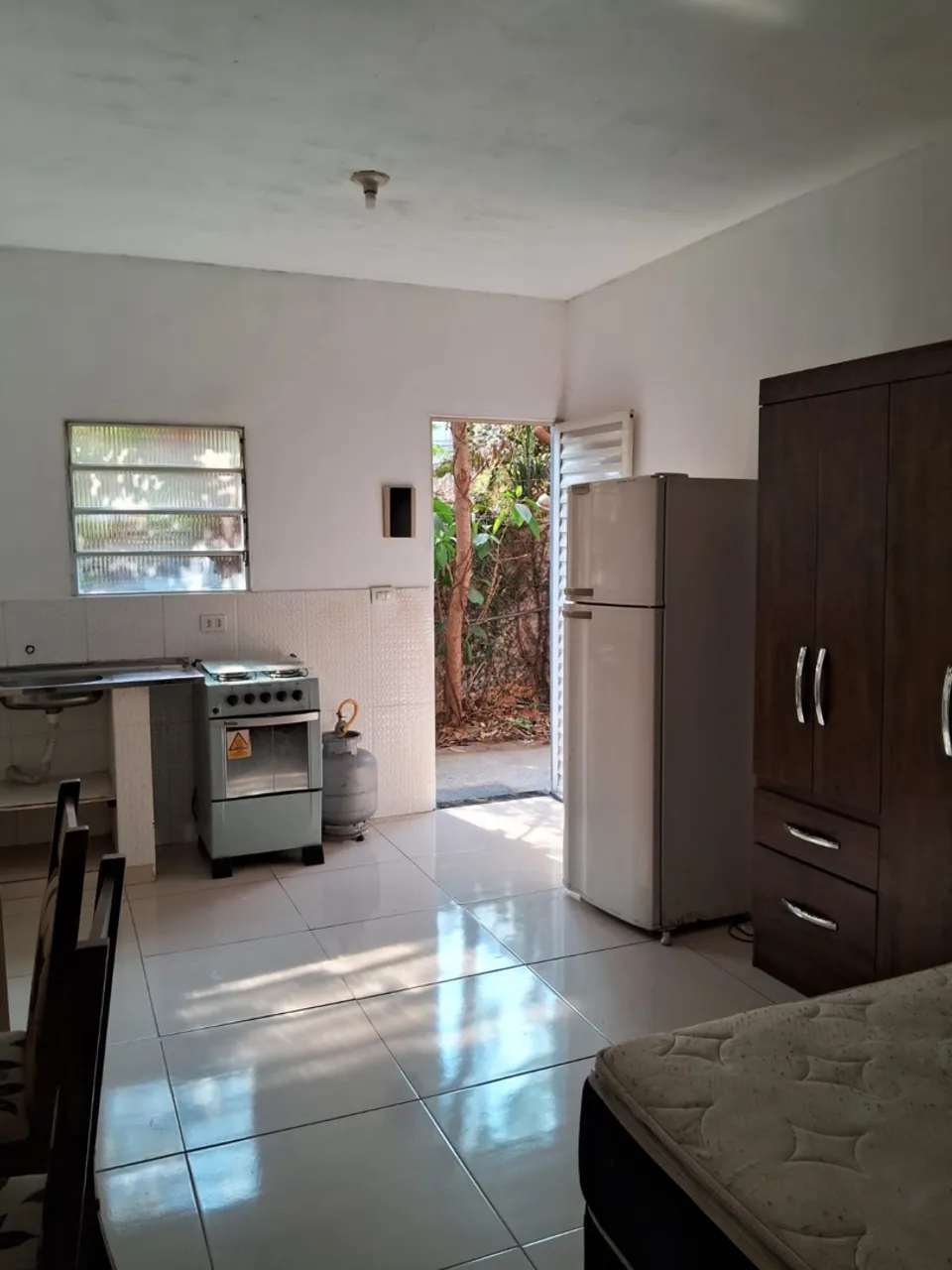 Casa de vila com 1 quarto para alugar - Jundiaí, SP | OLX