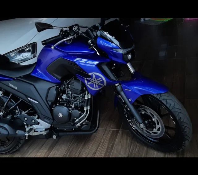 Motos YAMAHA FZ25 no Brasil