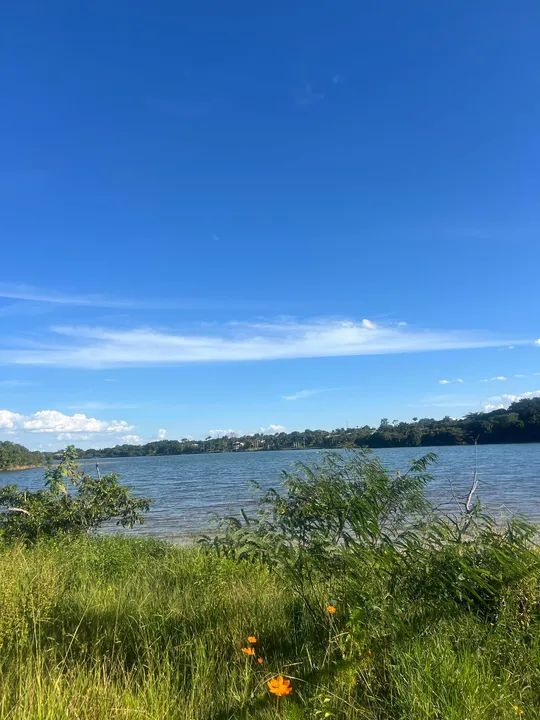 Lote beira Lago medindo2.055 m² Cond. Prive Lago Norte - Quadra 01 ...