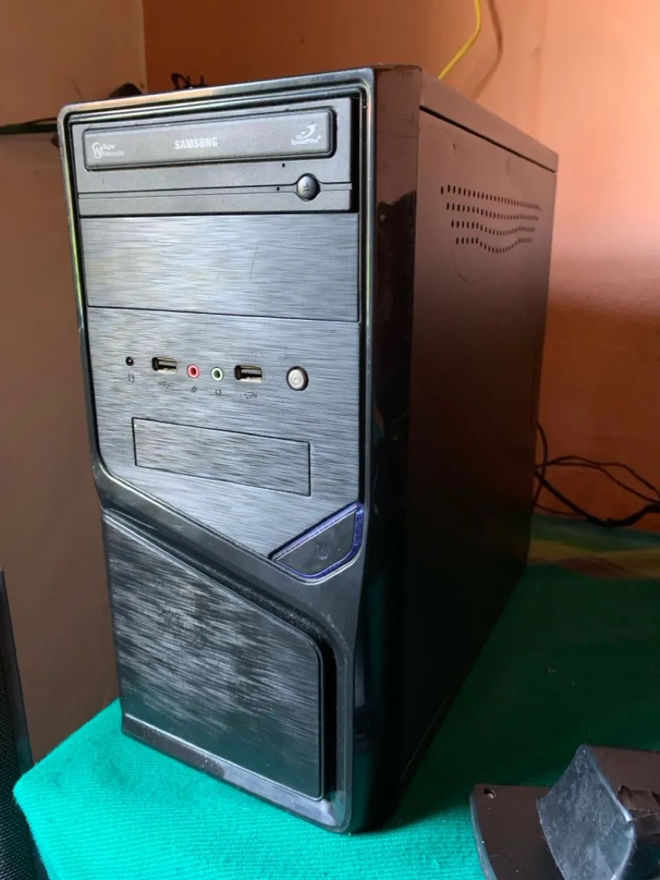 CPU com placa e fonte - Computadores e Desktops - Cumbuco, Caucaia ...